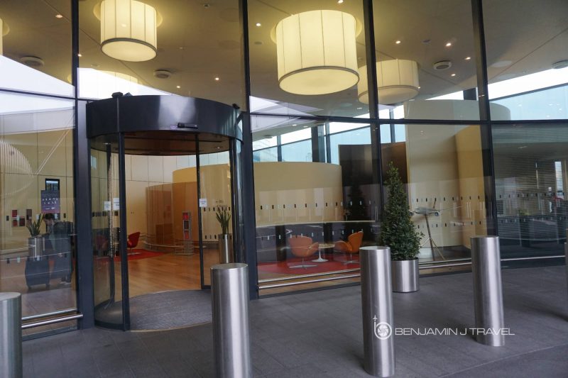 Lounge Review Virgin Atlantic Clubhouse and Upper Classing Wing LHR ...